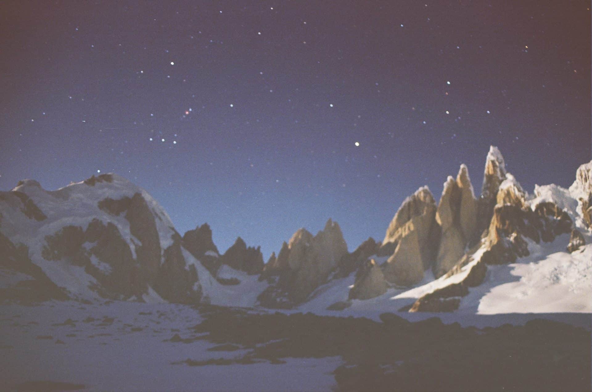 Hiking to the Patagonian Ice Cap. 8-day trip. AAGM leader