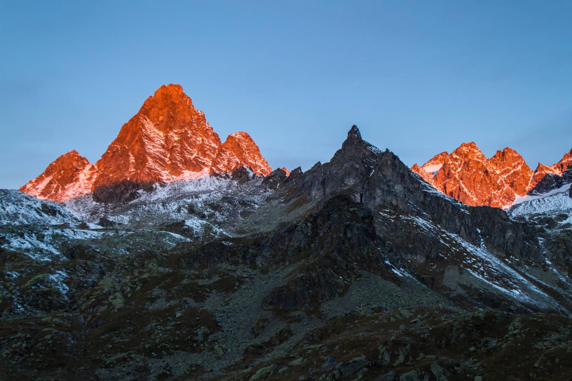 Guided climbing tours in the Alps. Rock Climbing trip. Certified leader