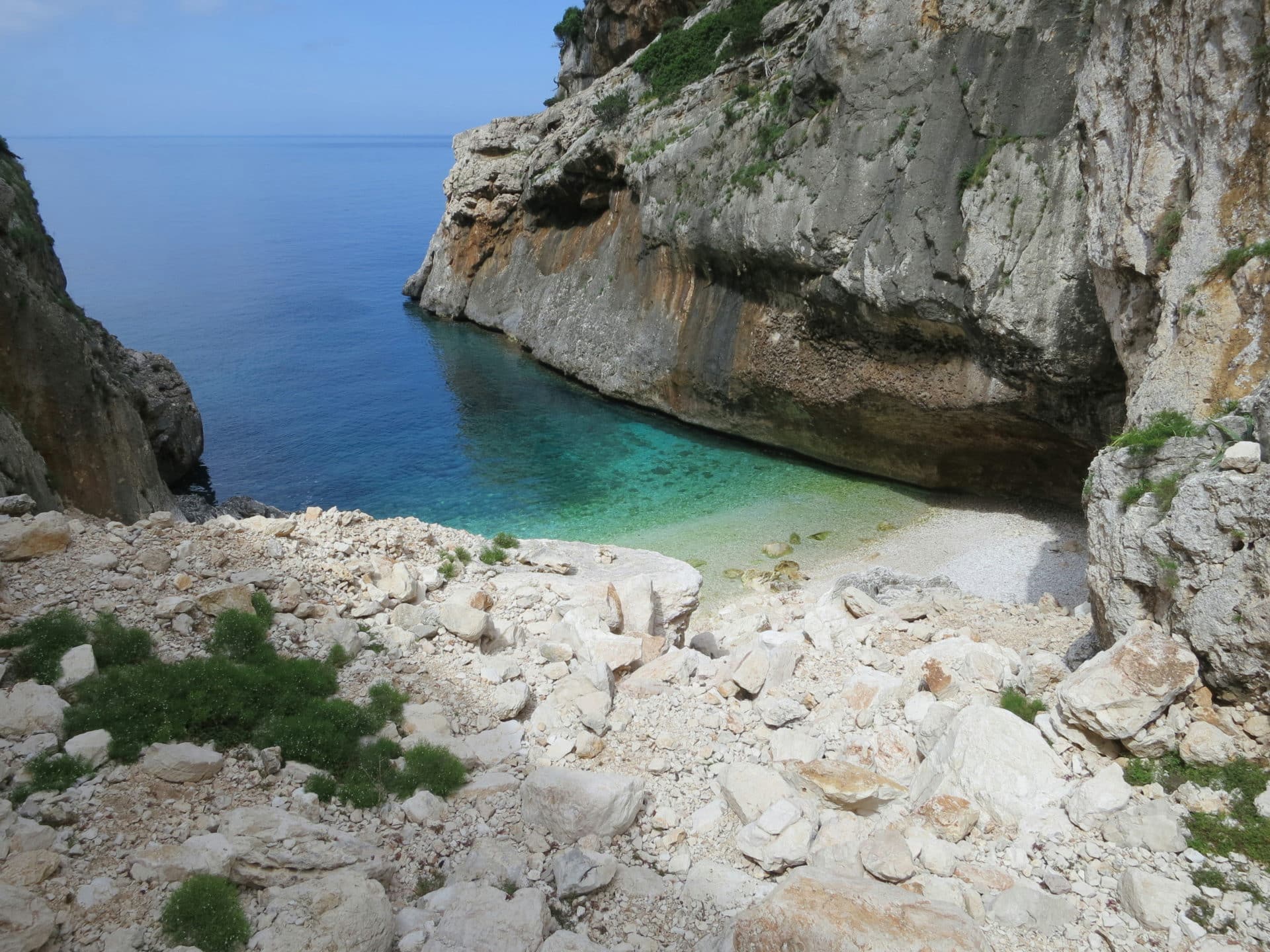 Guided Selvaggio Blu hike. 7-day trip. IFMGA leader