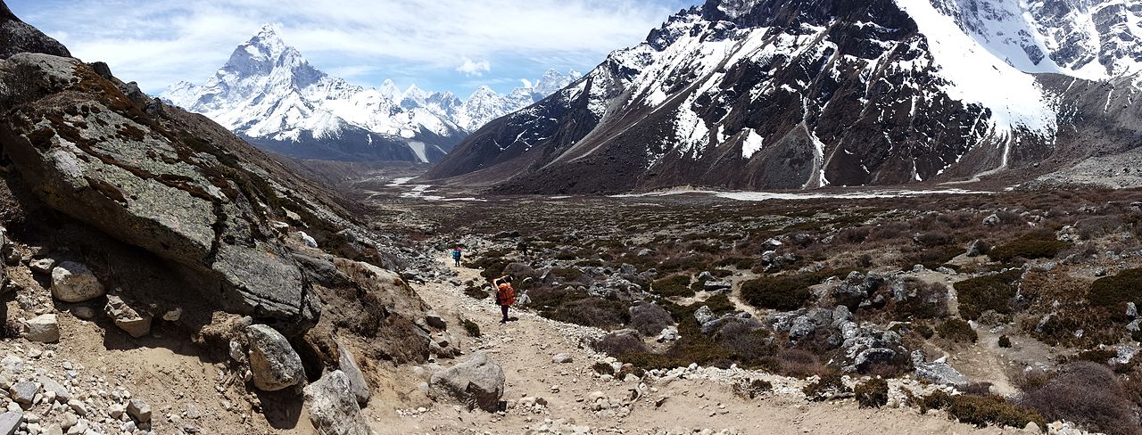Tashi Lapcha and Pachhermo peak guided trekking. 17-day trip. NNMGA leader