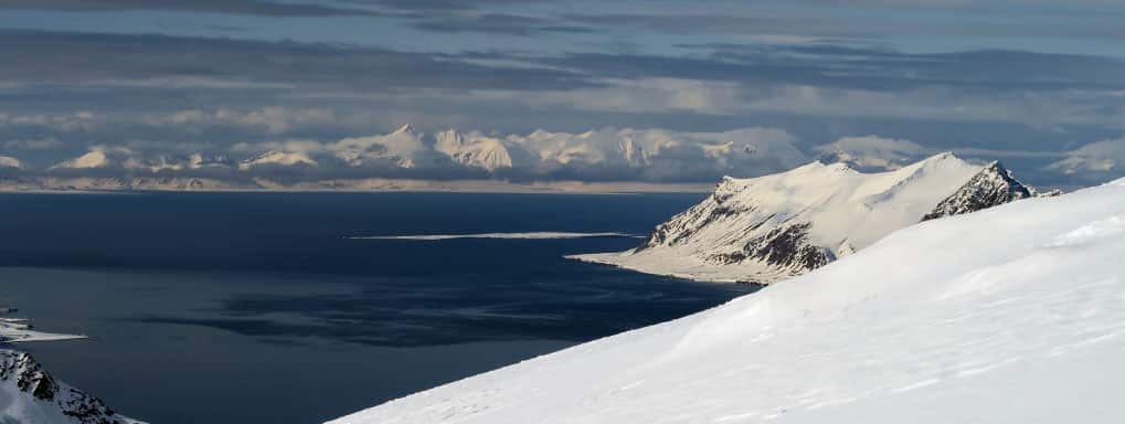 Svalbard ski tour and sail guided program. 8-day trip. Certified leader