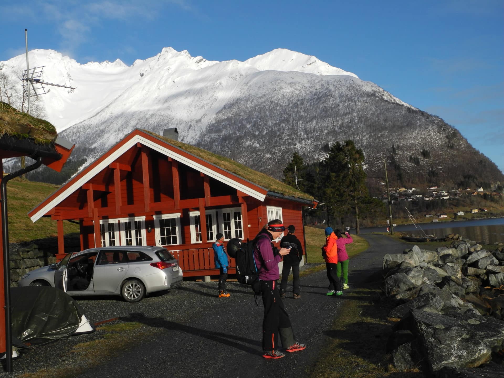 Ski touring week in the Sunnmore Alps, central Norway. 8-day trip ...