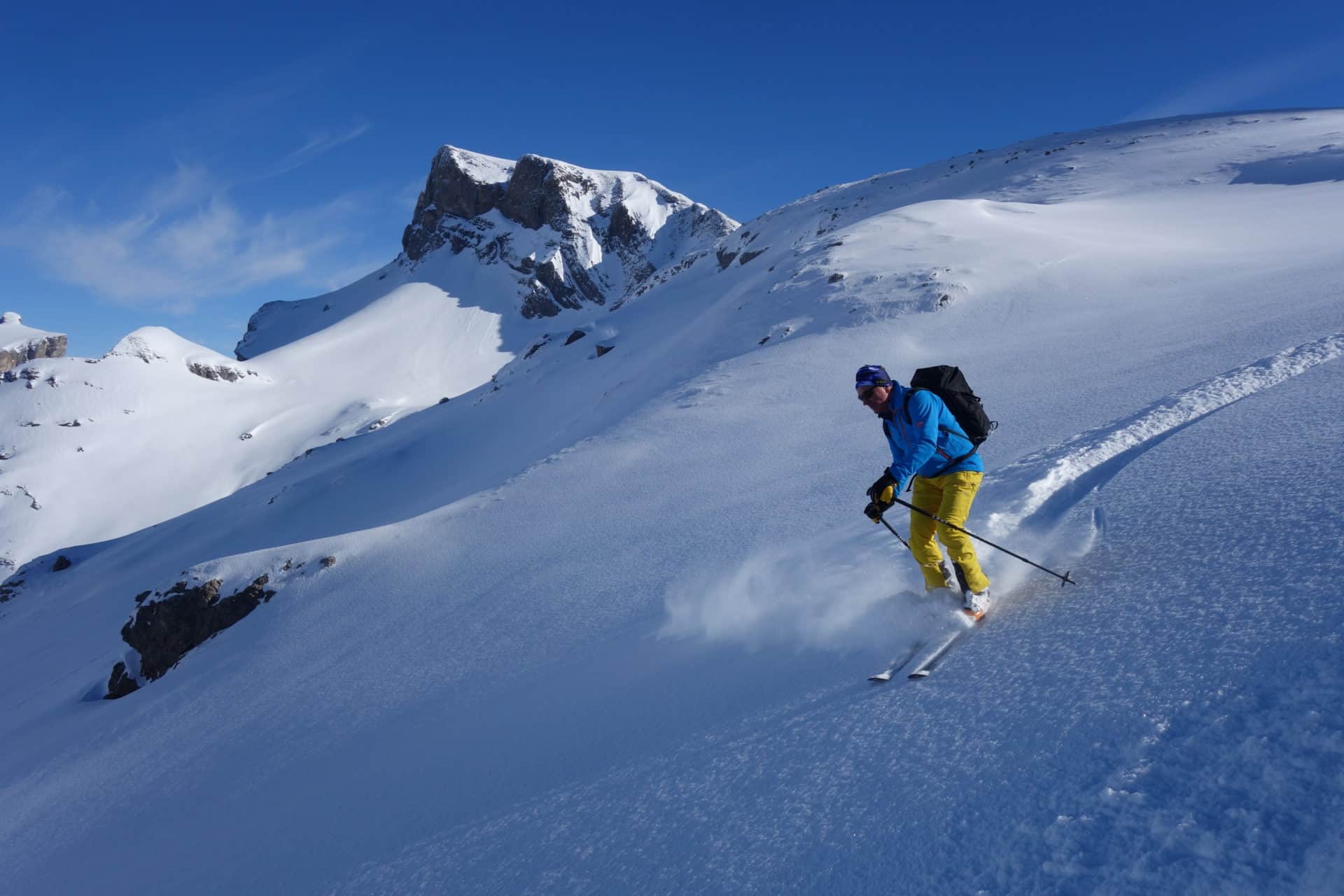 4-day powder skiing tour in the Bernese Oberland. 4-day trip. IFMGA ...