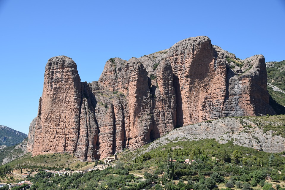 Riglos 3-day big wall climbing, Spain. 3-day trip. Certified guide