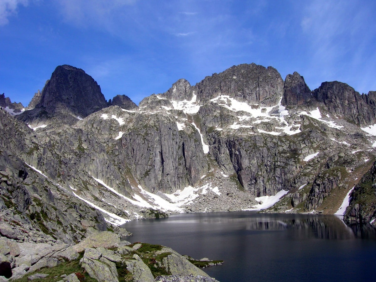 2 days rock climbing in the Pyrenees, Catalonia. 2-day trip. AEGM leader