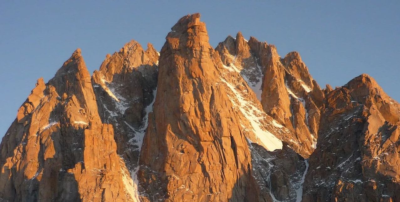 6-day training to climb Freney Pillar in Mont Blanc. 6-day trip. IFMGA ...