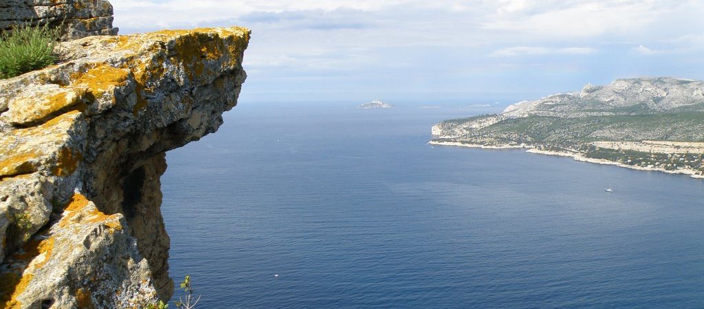 Cap Canaille hiking day in the Calanques National Park. 1-day trip ...