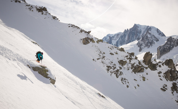Chamonix Freeride Skiing day in the Alps. Off piste skiing trip ...